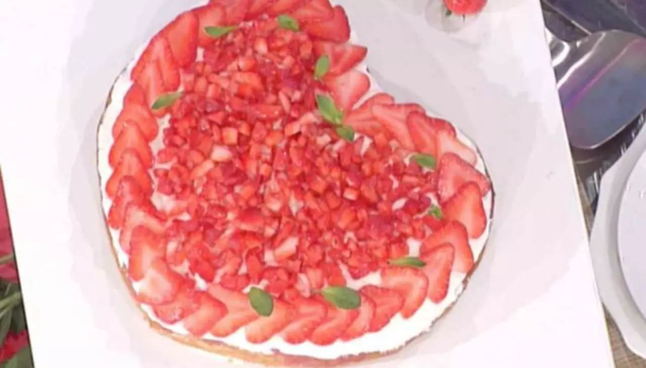 Strawberry Poke Cake | Recipe ka Natalia Cattelani bakeng sa bo-mme