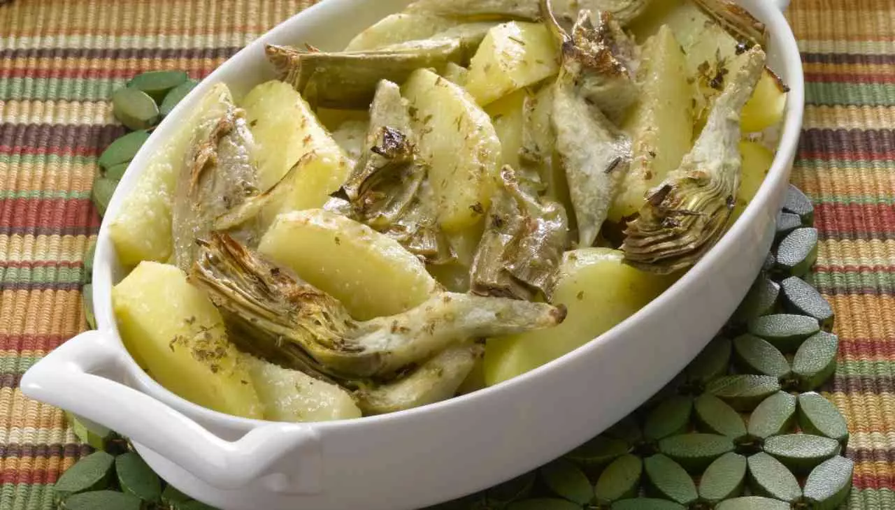 Pan-frittéiert Artichoke a Gromperen | Einfach a prett a Minutten