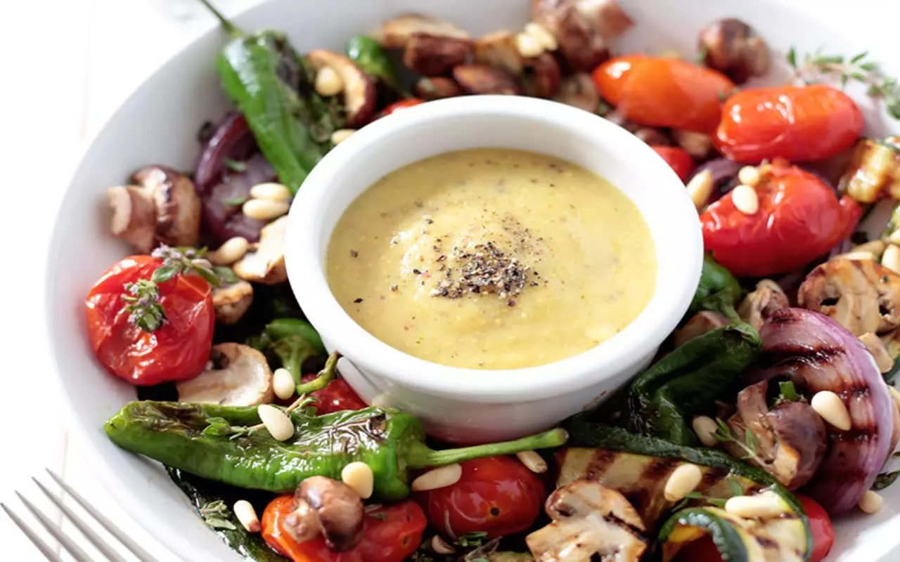 Légumes grillés en salade à la moutarde | Un excellent plat d'accompagnement