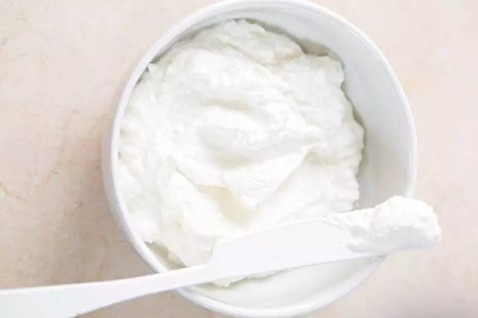 Sweet cream of ricotta