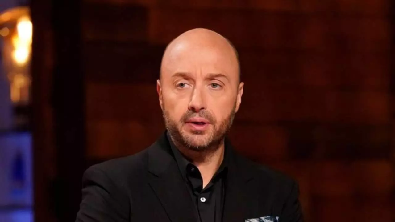 UJoe Bastianich uhamba kwi-hiatus | Imfihlo kaChef engaqondakaliyo ityhiliwe