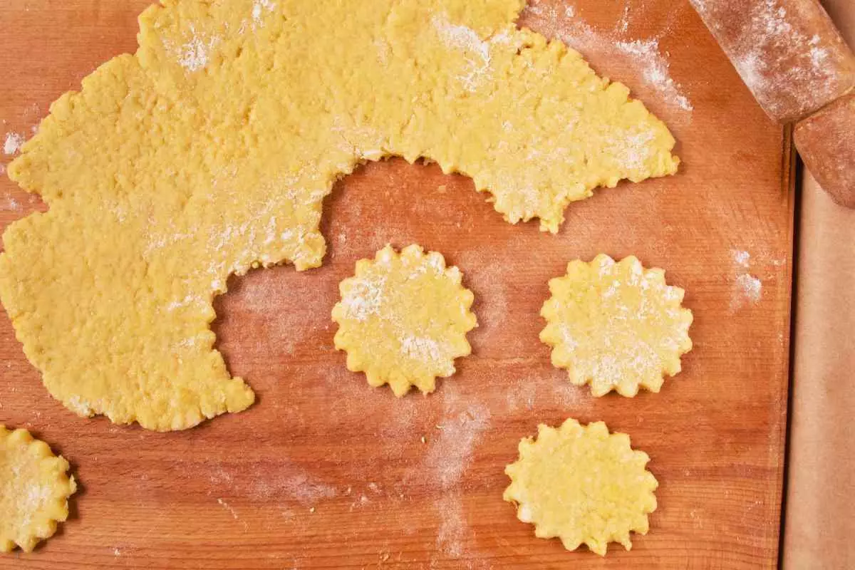 Masa quebrada de almendra, fragante y delicada para pasteles y galletas