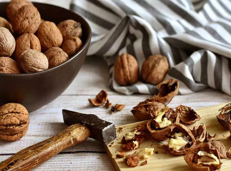 Donat karo jeruk lan walnuts | resep manis siap ing 15 menit 11114_2