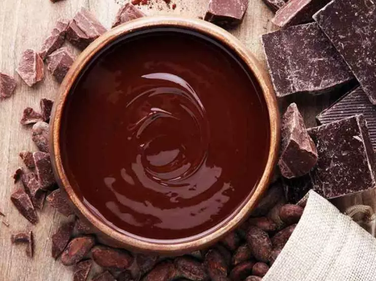 Cremino kauss, garšīgs šokolādes karotes deserts 11901_4