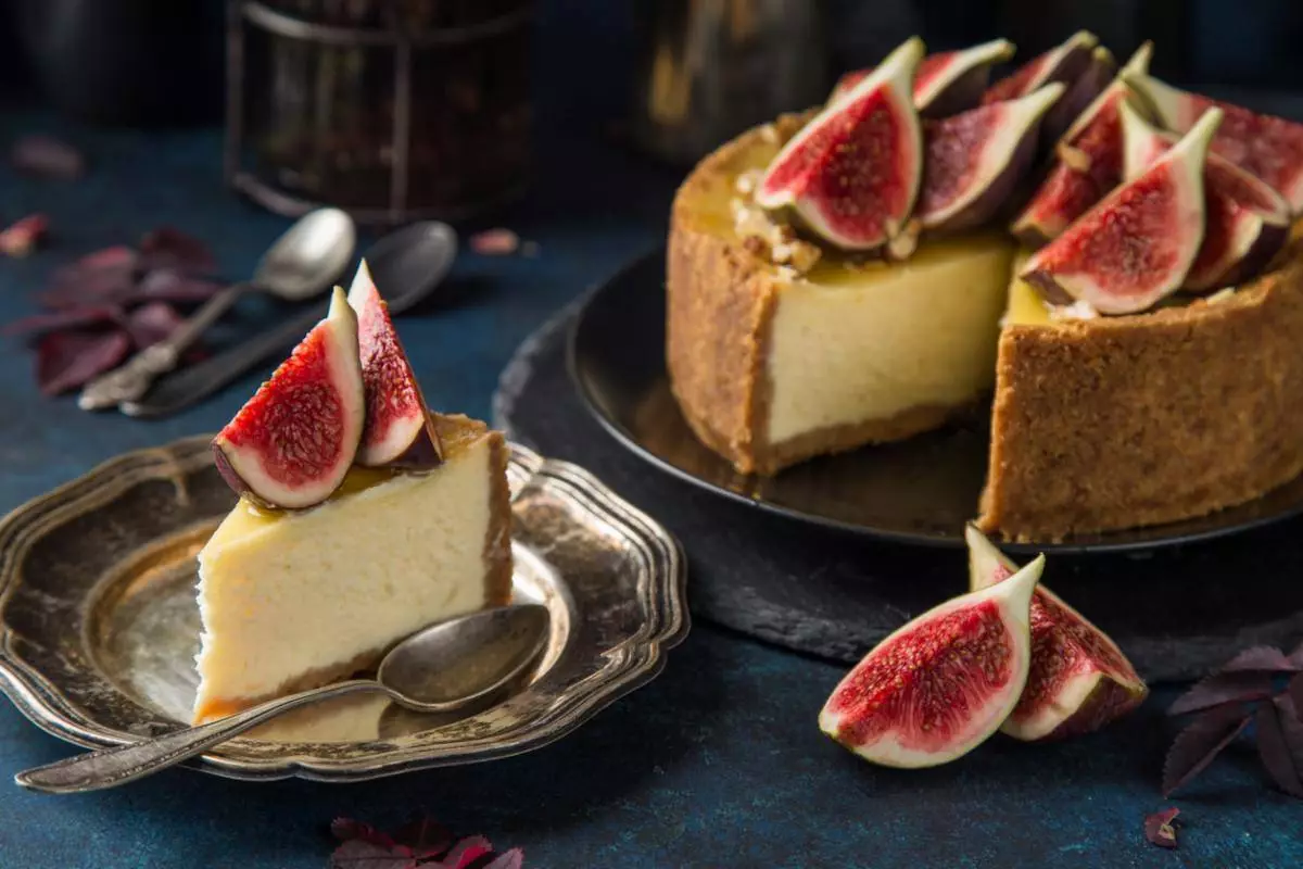 Tarta de queso con higos, una variante sabrosa para saborear