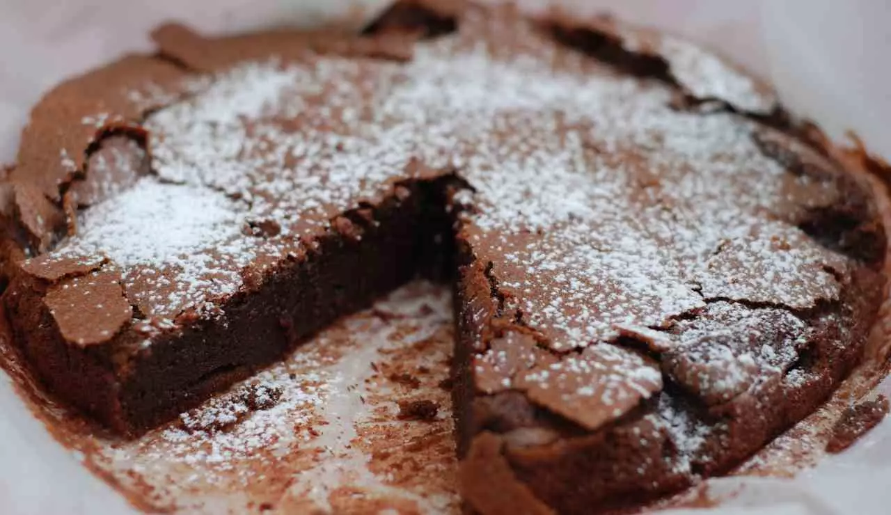 Impresión de receita de bolo de biscoito de chocolate negro