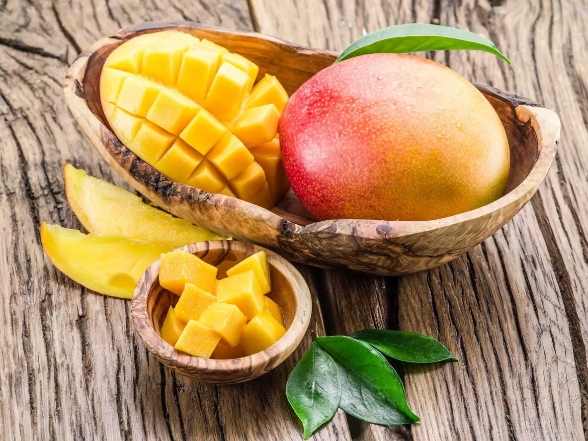 Yogọt dị mfe na achicha mango, ekpomeekpo okpomọkụ na-apụghị imeri emeri 12656_2