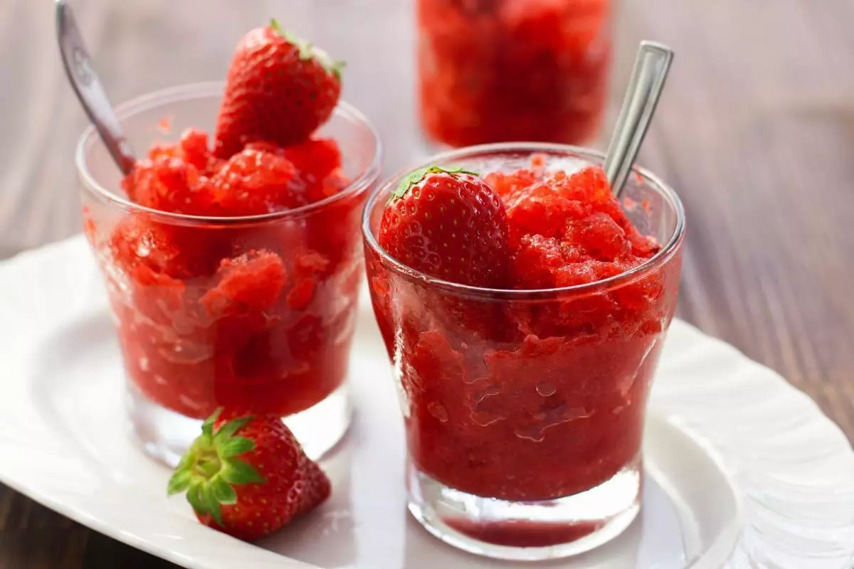 Homemade strawberry granita, napakadali at masarap