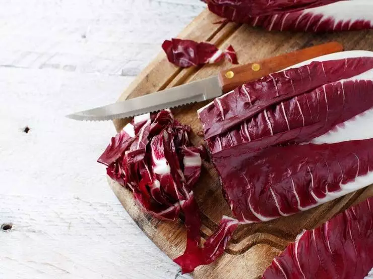 Bebola daging radicchio