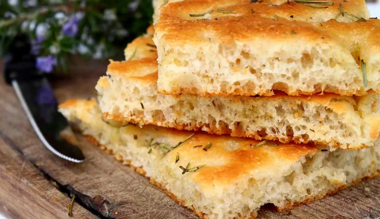 Snelle olie focaccia - recept afdrukken