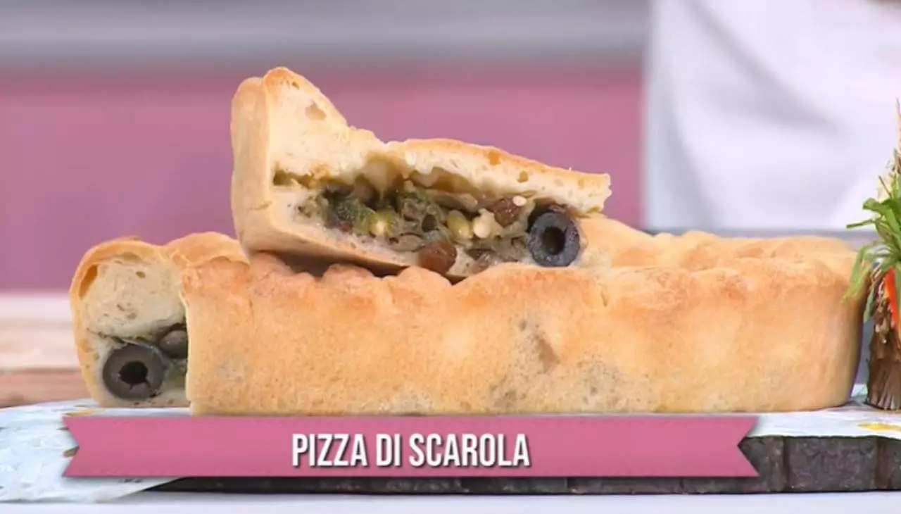 Fil-kċina mal-koki Improta | Escarole's Pizza