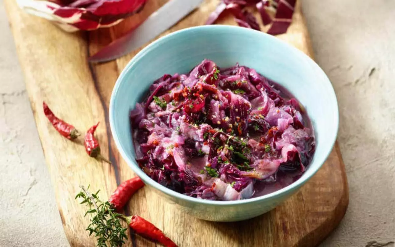 nước sốt garne và radicchio PHOTO công thức in