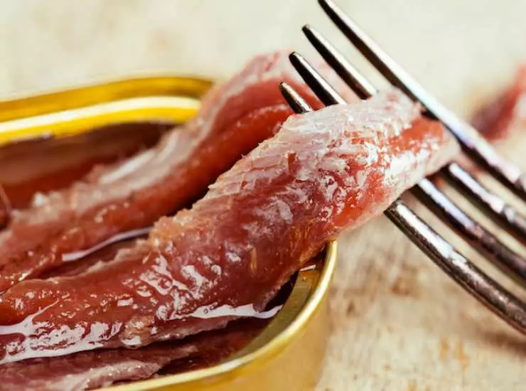 Kluski ziemniaczane z anchois i oliwkami | bardzo smaczne pierwsze danie 13645_4