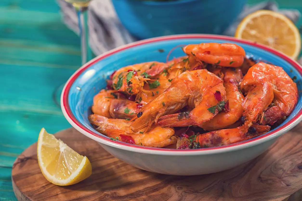 Awọn prawns ti a yan, adaṣe ti o wulo ati iyara keji