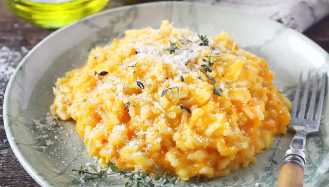 Light orange risotto recipe