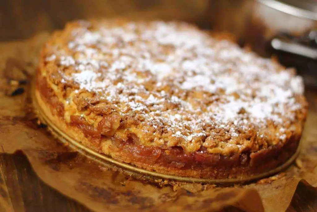 Crumble con manzana y crema de mascarpone