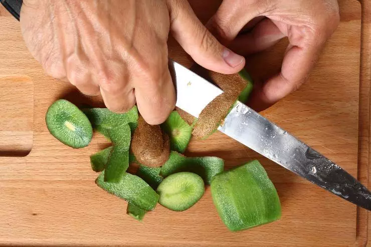 Kiwi dort, rychlý a pravý s čerstvým ovocem a nízkým obsahem tuku 14613_2