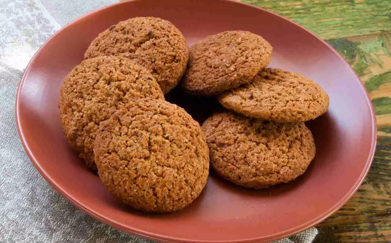 Biskut rustic wholemeal