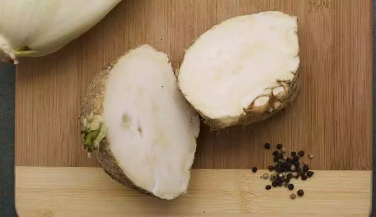 cetakan resipi krim celeriac dan paprika