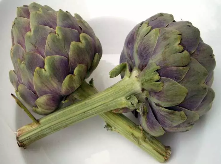 Tuscan artichokes uye mbatatisi | zvechivanhu uye akapfuma mukuravira dhishi 15063_2