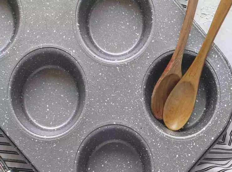 muffin pan