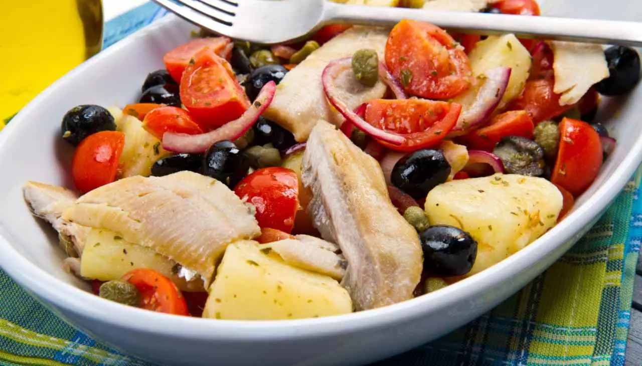 Ensalada de peixe estilo Messina | Tradicional e delicioso prato siciliano