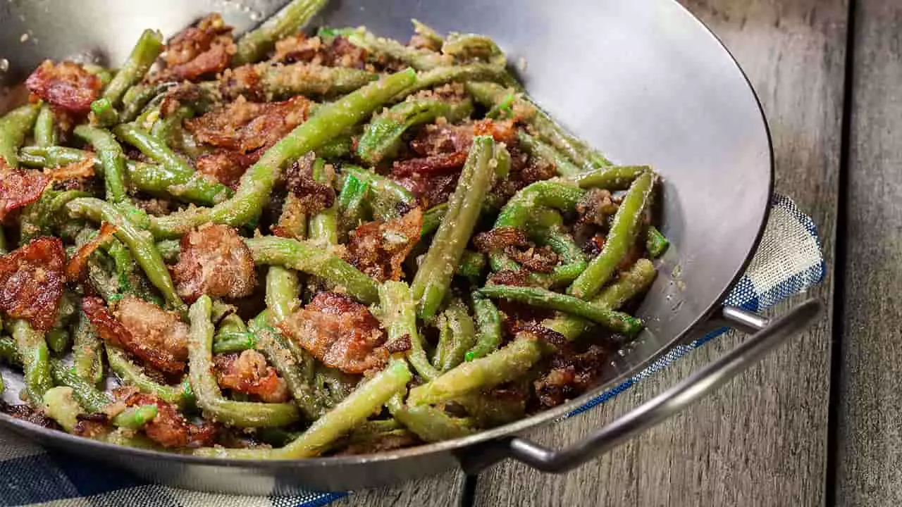 kacang ijo karo pasta