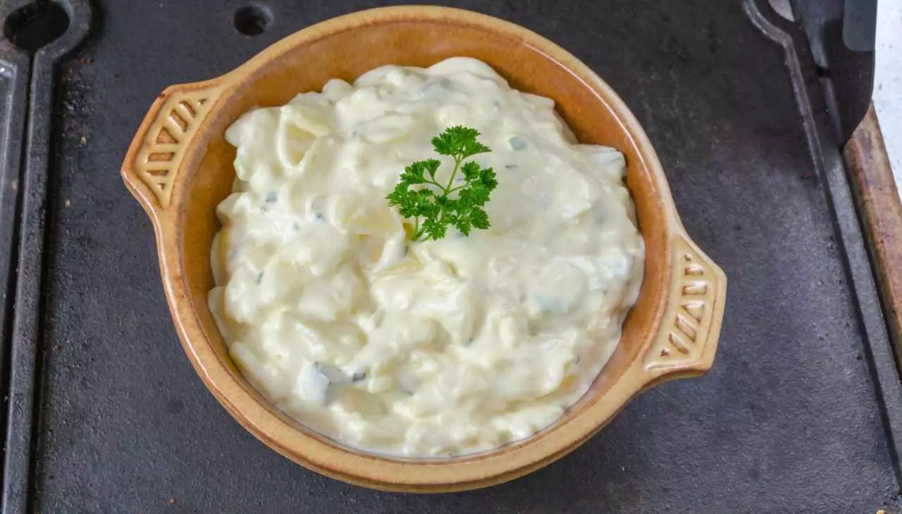 arán tiúbair mashed de réir vegan