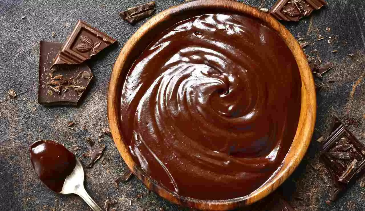 potisk receptu na lehký kakaový krém