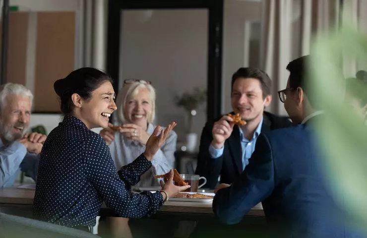 Pausa para el almuerzo tal como ha cambiado con el trabajo inteligente