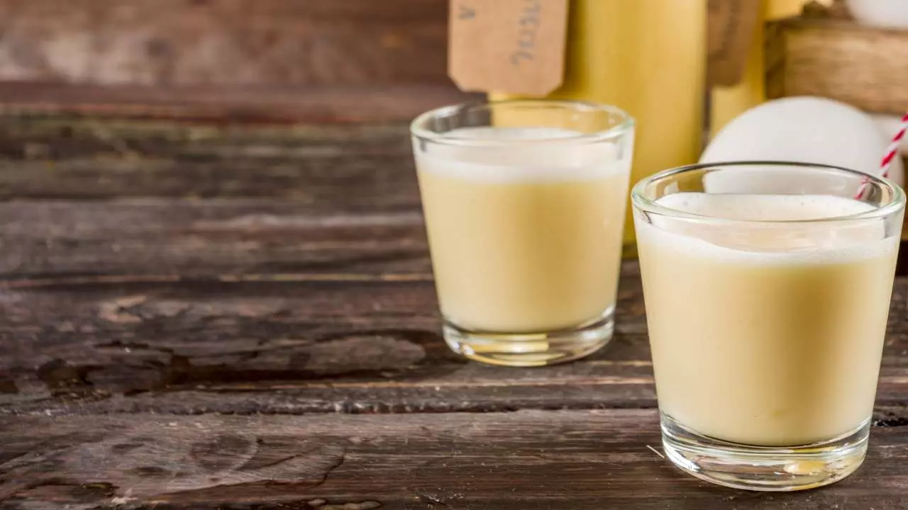 Creamy banana liqueur