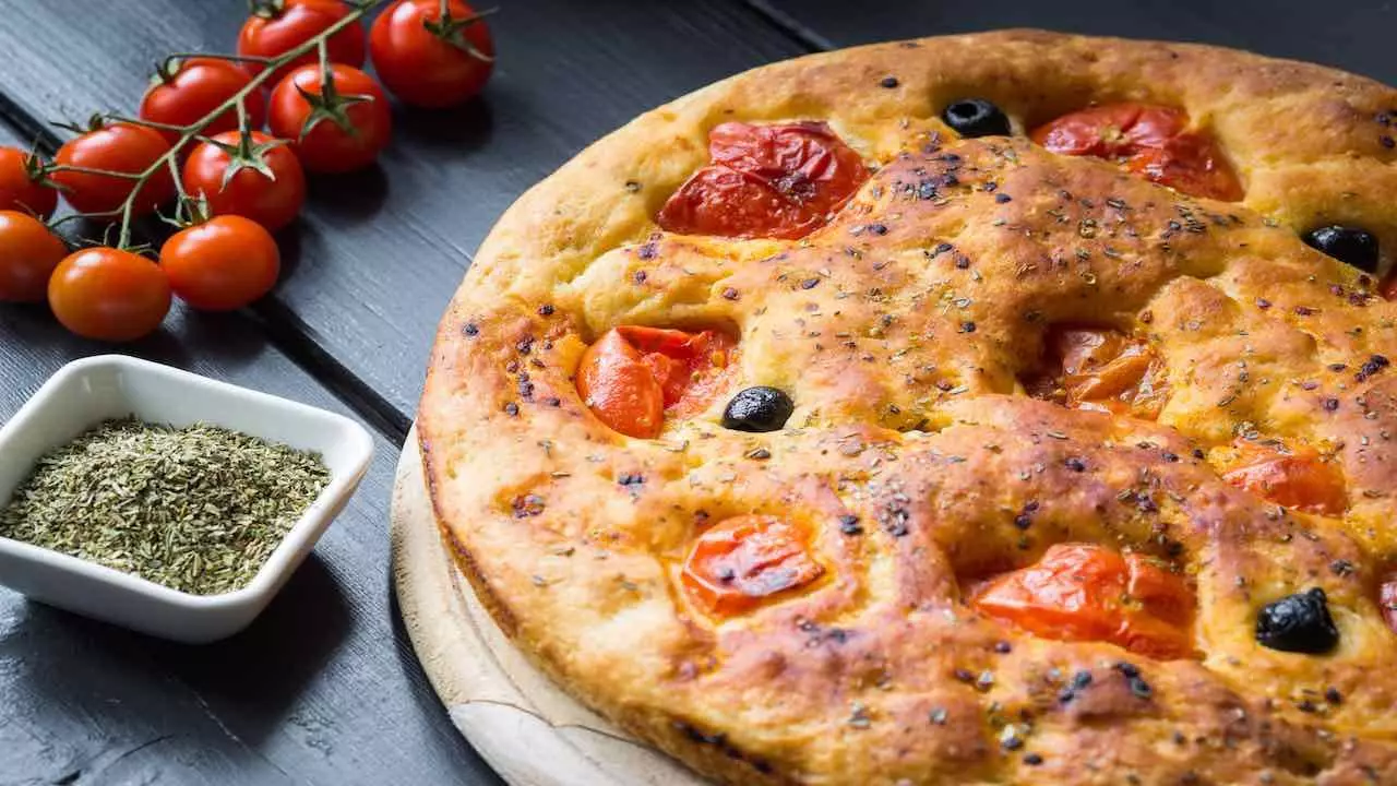 FOCACCIA PUGLIESE АННА МОРОНИ