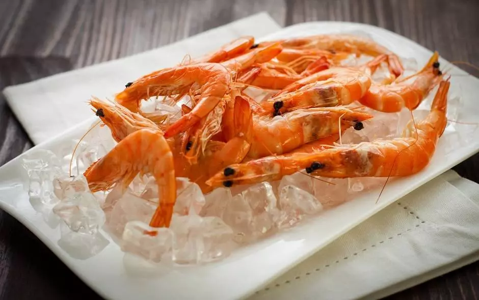 Li-prawn tse nang le Orange, sejo se monko o monate le se monate 16974_2