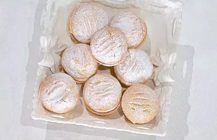 Aljanna biscuits tare da Nutella