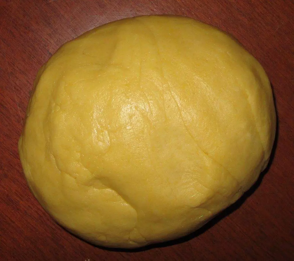 Patata-ravioli salbiarekin plater aberats eta lurrintsua 17490_3