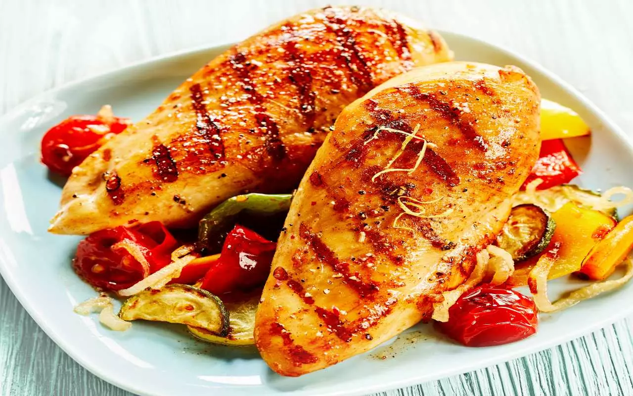 Chicken with courgettes and peppers in a pan PHOTO recipe print