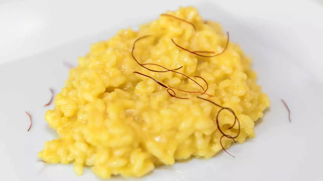 risotto alla milanese og ost