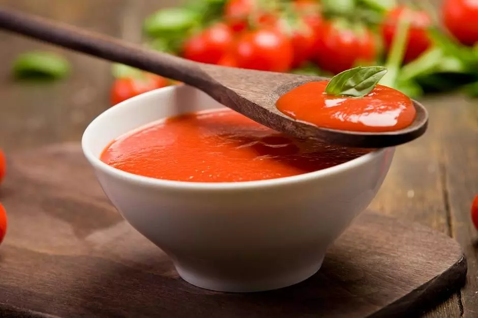 Ragusan scaccia med tomat