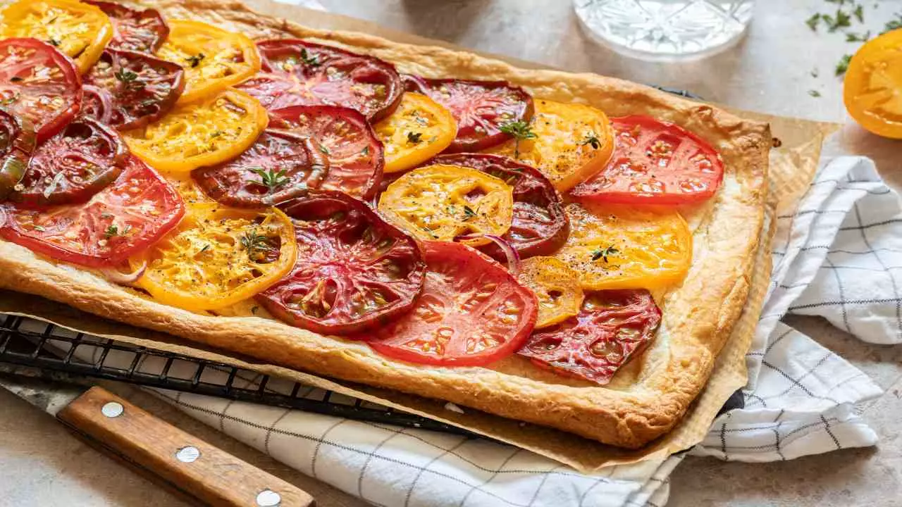 Puff Pâtisserie mat Tomaten