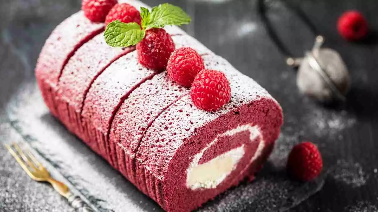 Red velvet roll