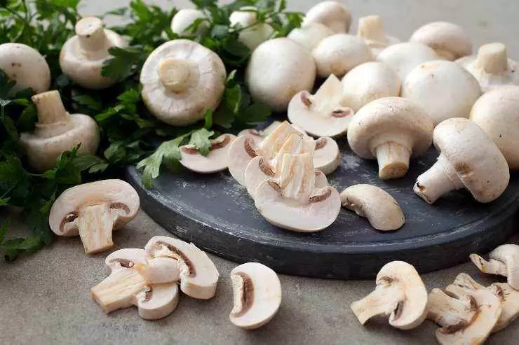 Pasta with mushrooms