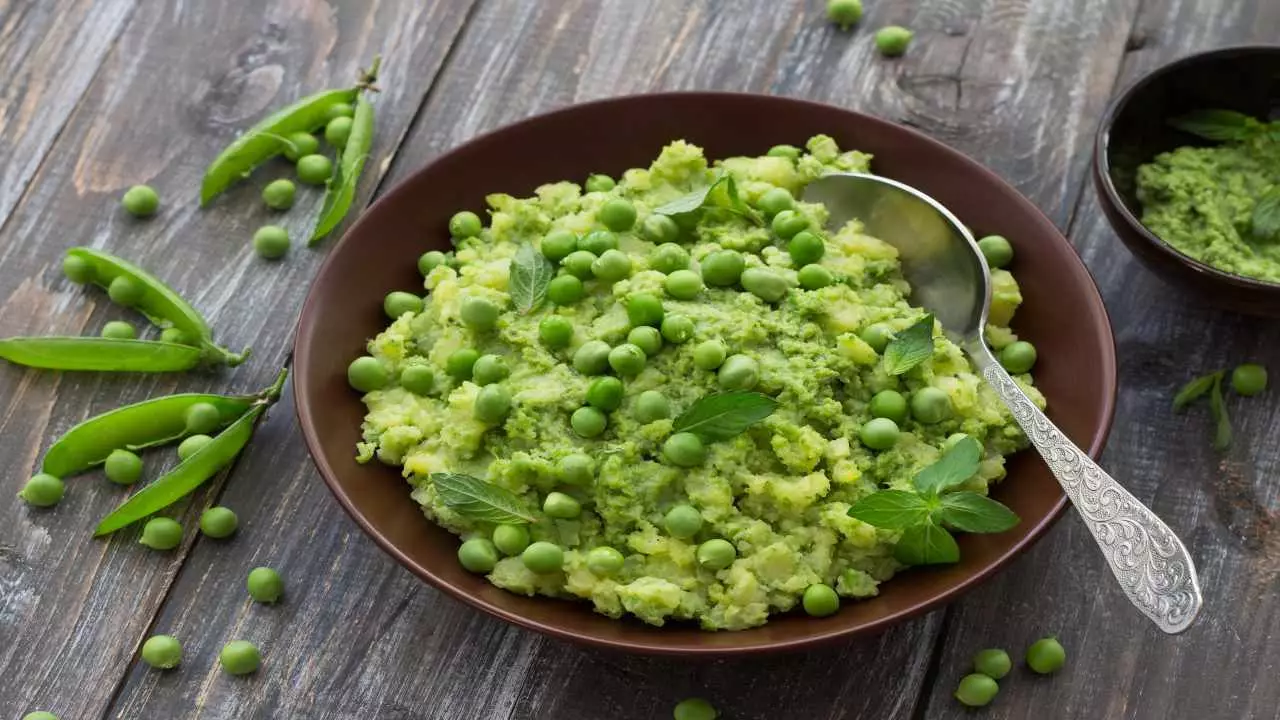 Pea puree