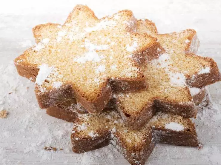 Pandoro rolnica od bele čokolade, slatka bez kuvanja 19716_2