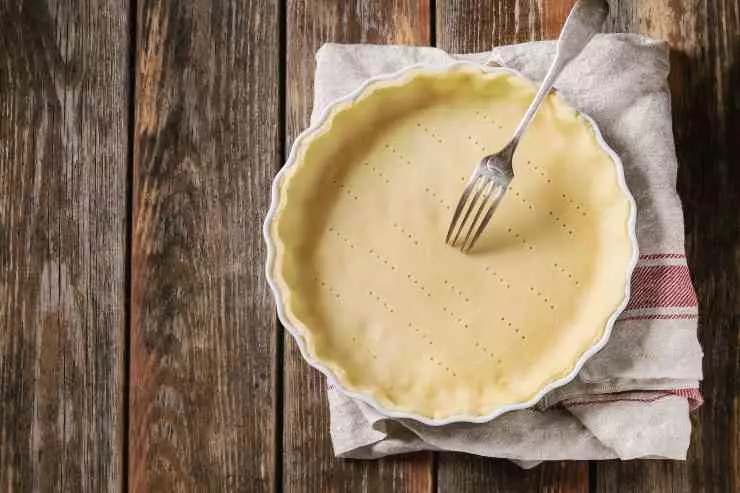 lemon tart na may jam at almond - ricettasprint