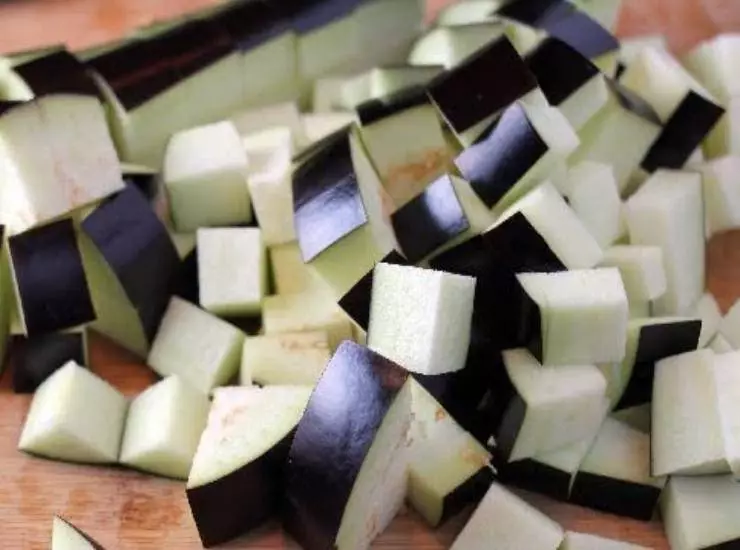 diced aubergines