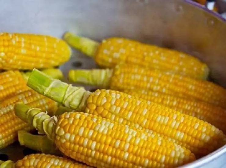 Рецепт кукурудзи в качанах