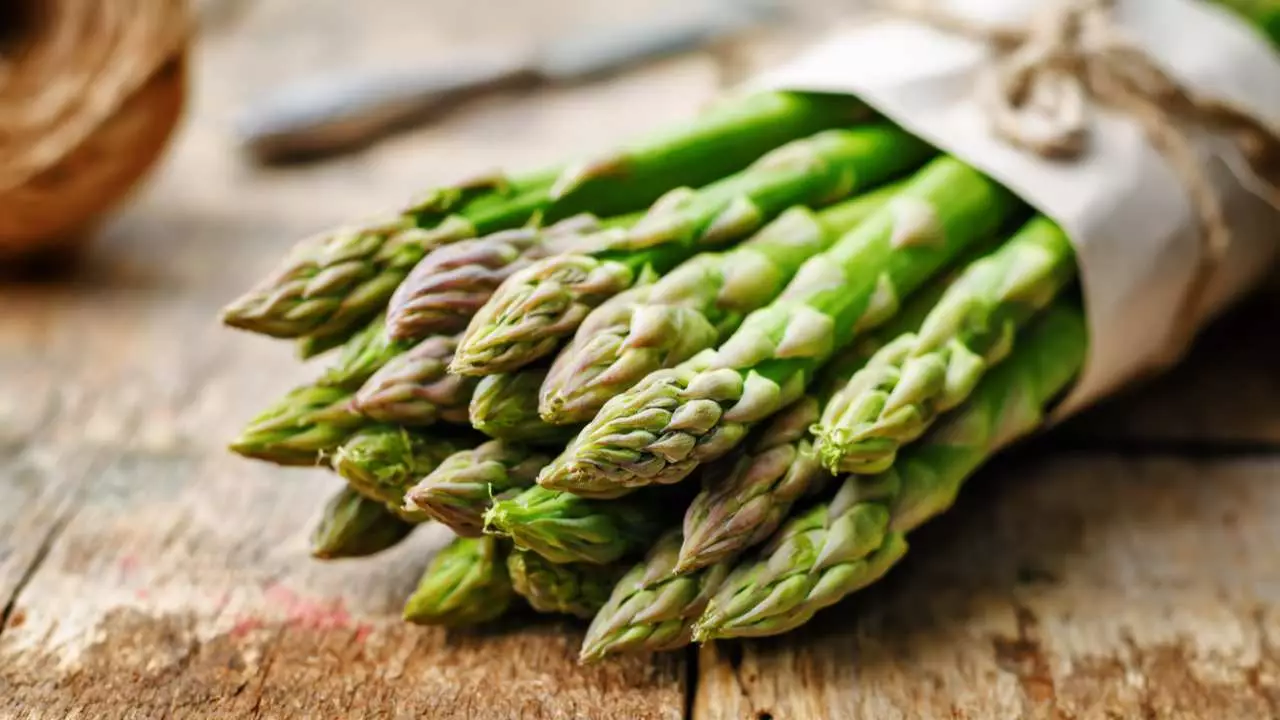 Asparagus akan menjadi protagonis pada Krismas