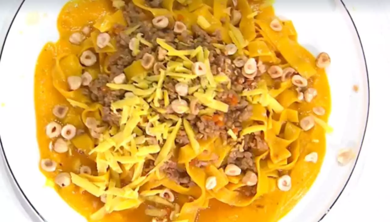 Vždy je poludnie | Recept od šéfkuchára Fabia Potenzana | Šafranové fettuccine s bielym ragú