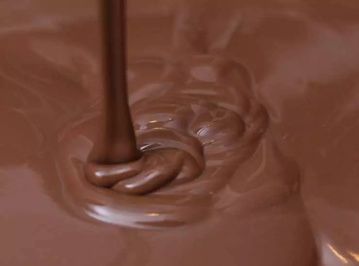 초콜릿 프로스팅