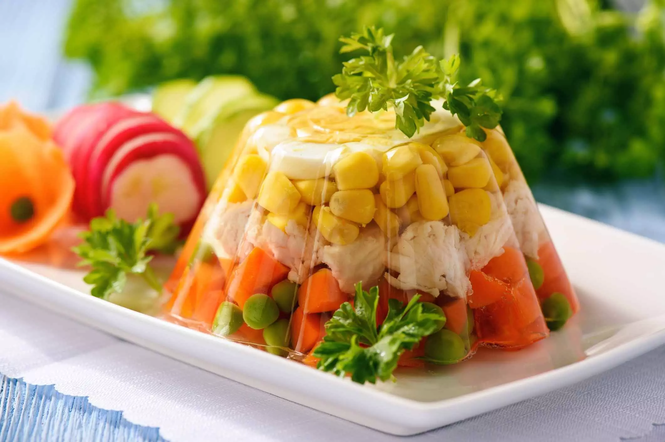 Vegetable Aspic, chosavuta komanso chopatsa chidwi